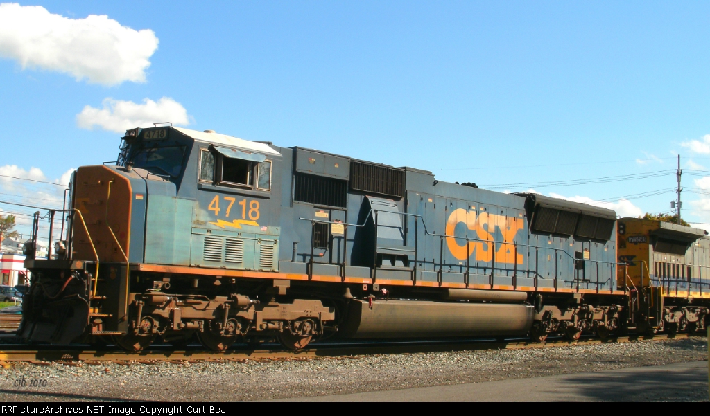 CSX 4718